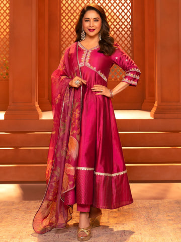 Buy Festive Collection Ethnic Set for Women | Shop Online in India
